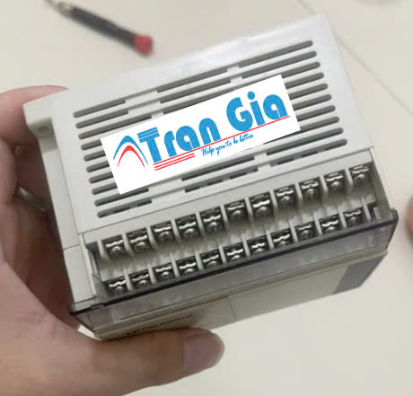 PLC Mitsubishi FX1S-30MT-001